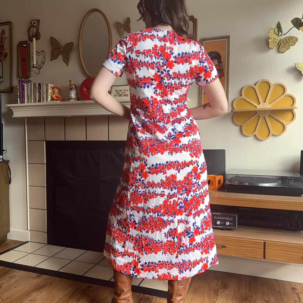 Vintage 60s/70s Vibrant Orange-Red and Blue Floral... | Depop