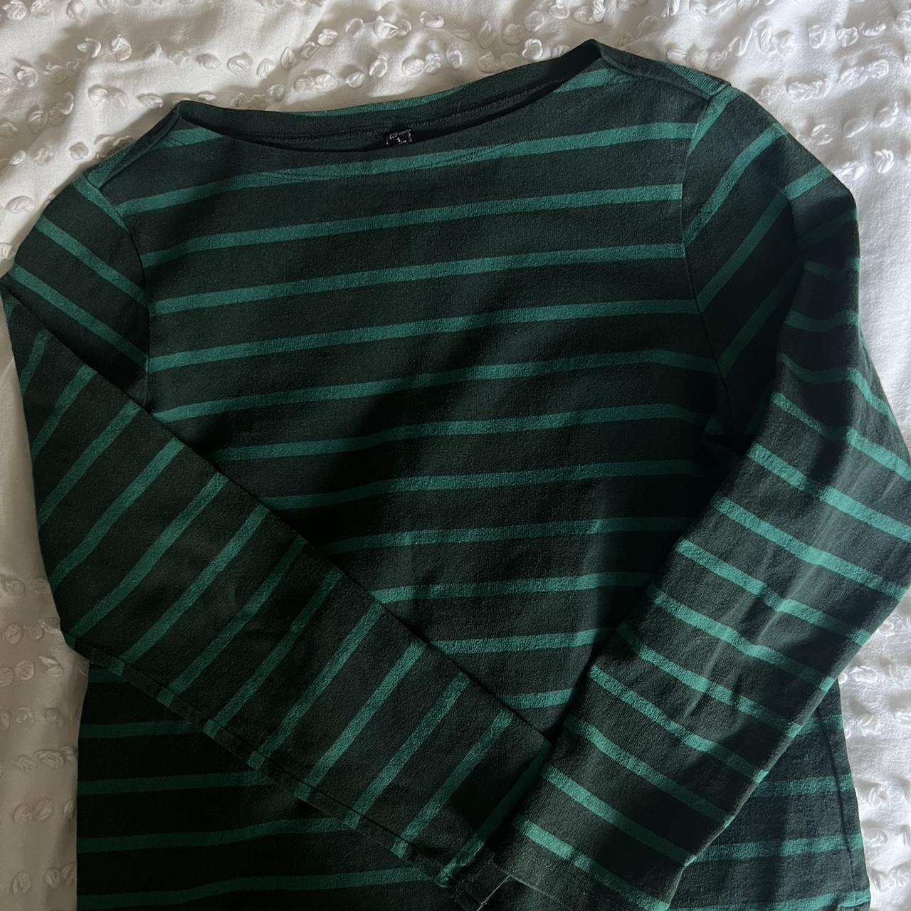Uniqlo Forest Green & Teal long sleeve blouse Size... - Depop