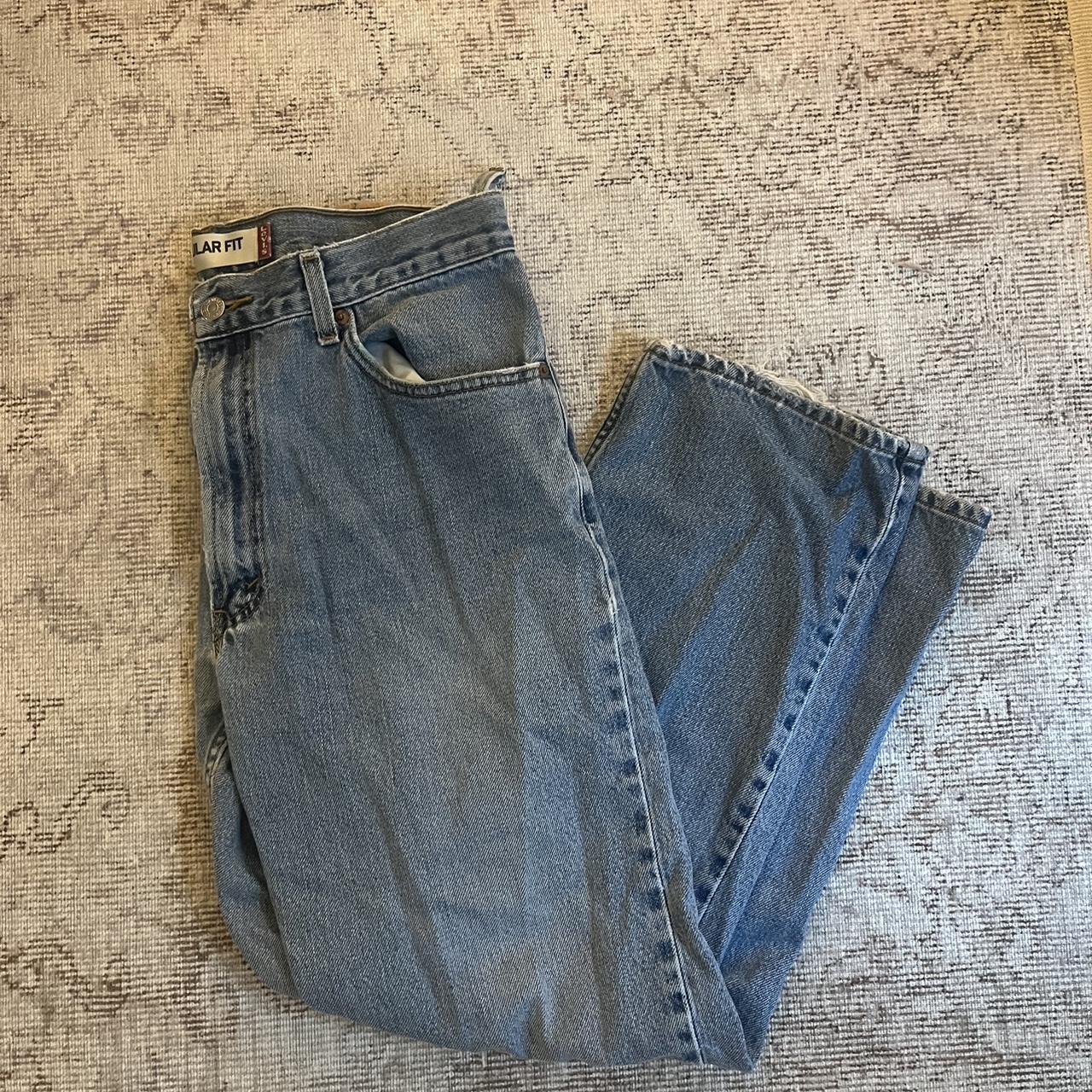 BAGGY LOW RISE LEVI DAD JEANS - Depop