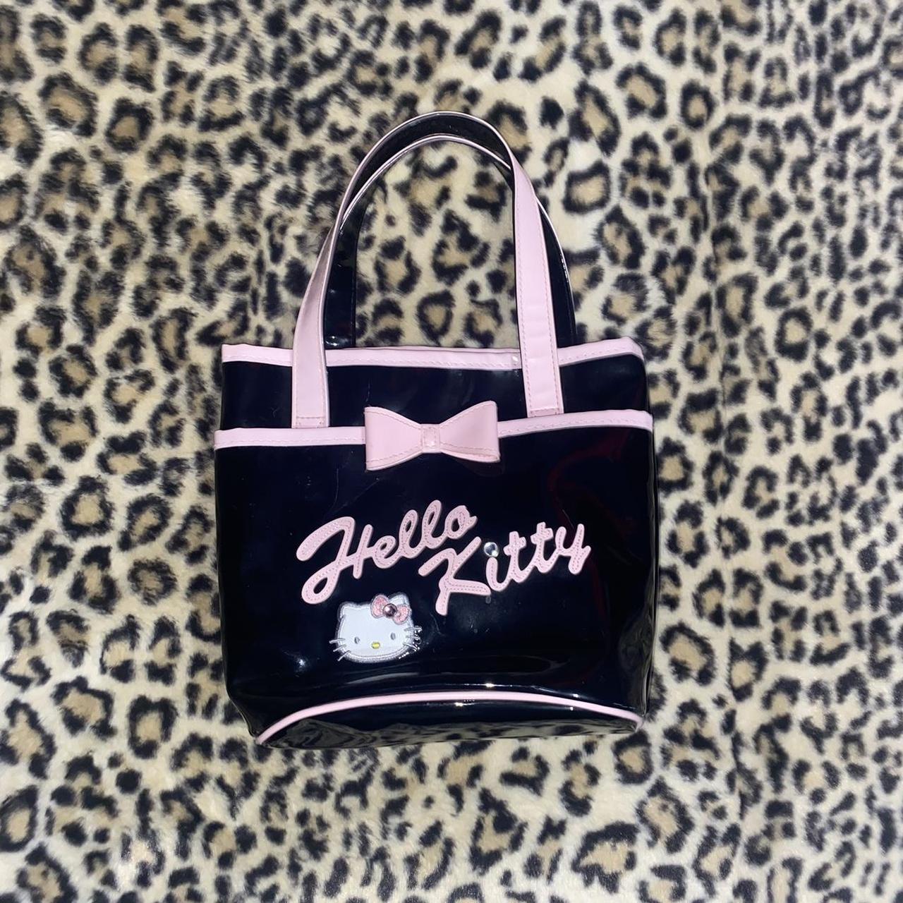 🖤 Hello Kitty Mini Bag 🖤 ⭐️ super sexy vinyl... - Depop