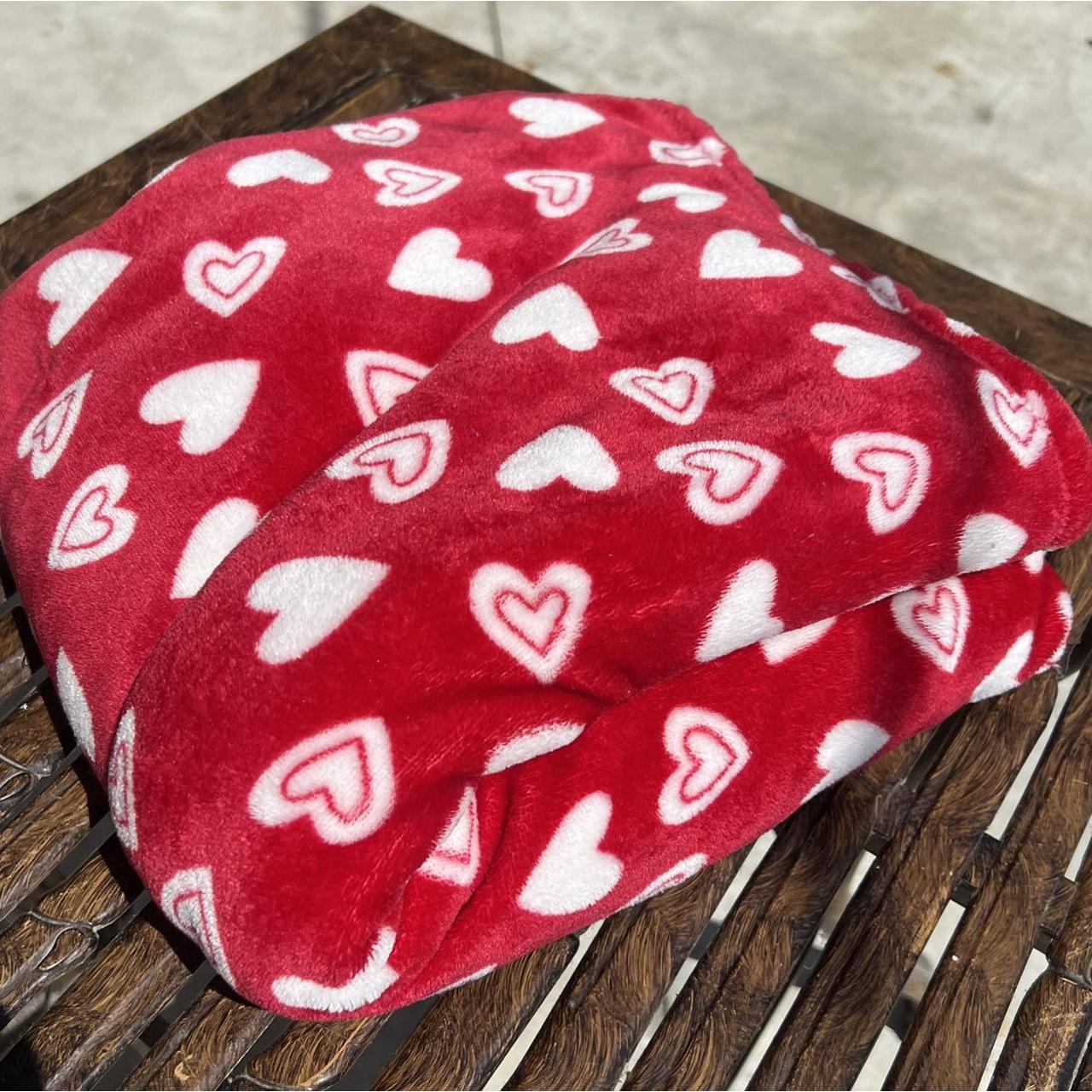 Heart red & white valentines blanket from: target... - Depop