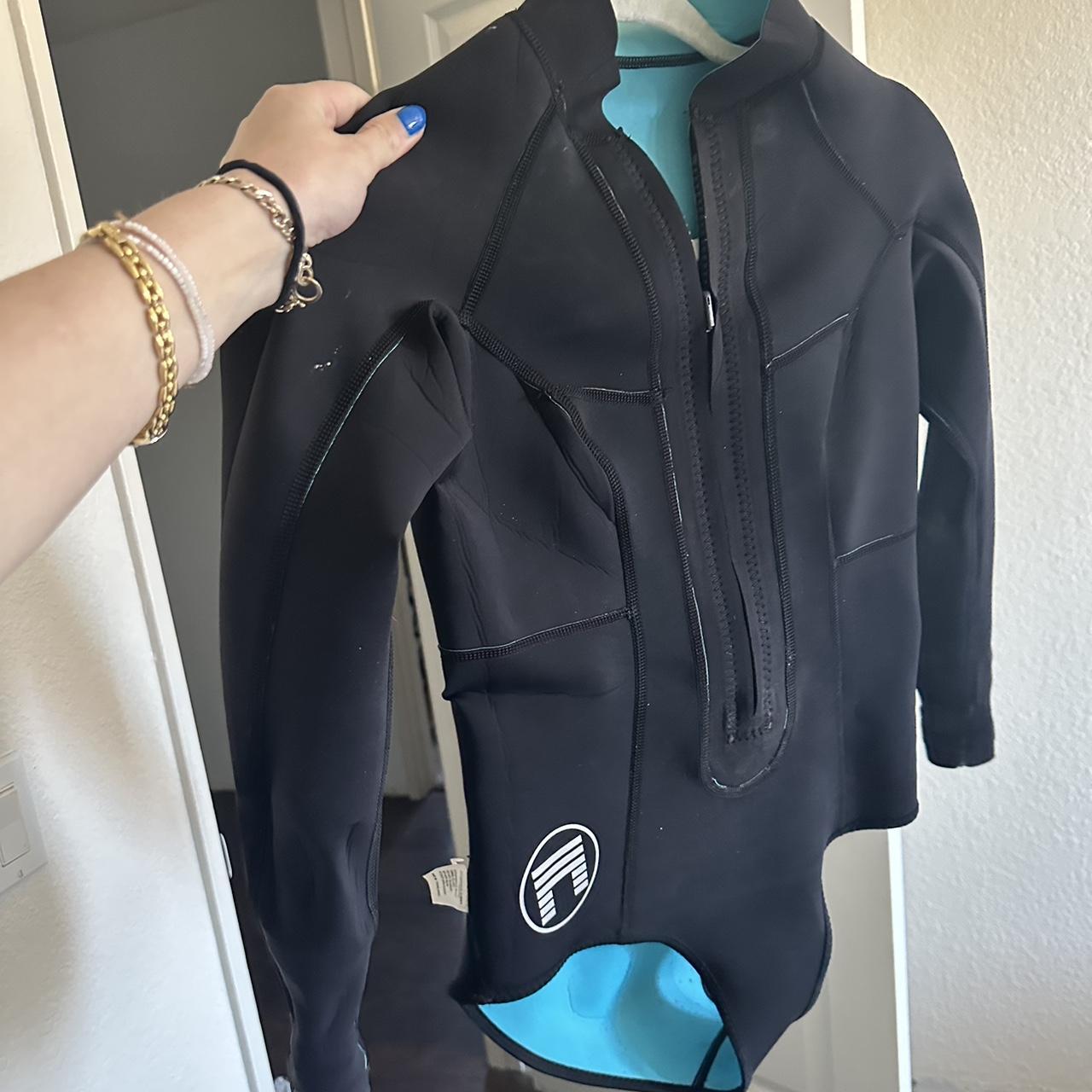 Matuse Women’s Wetsuit !! WORN TWICE. Perfect... - Depop