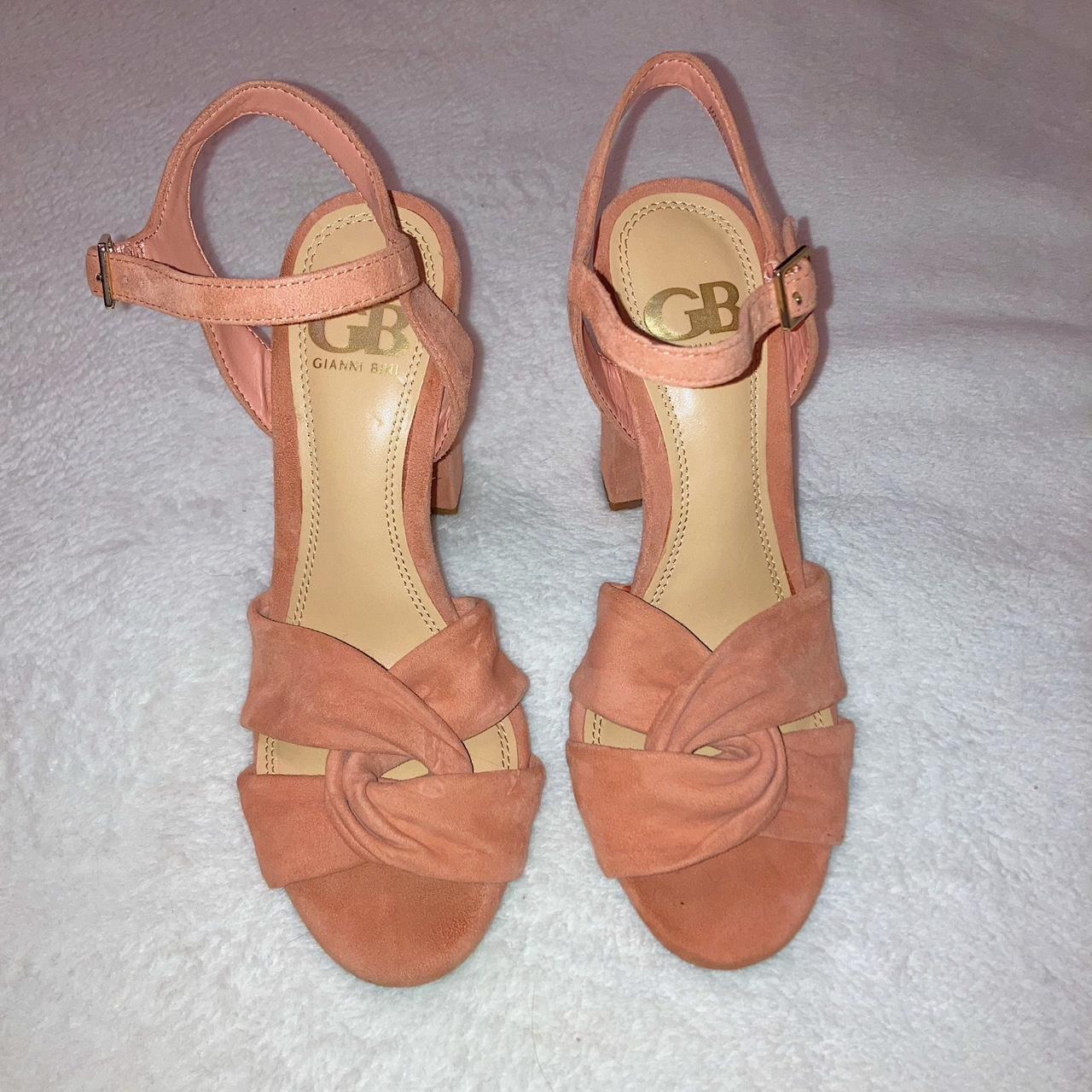 the cutest gianni bini peach colored heels | size 7... - Depop