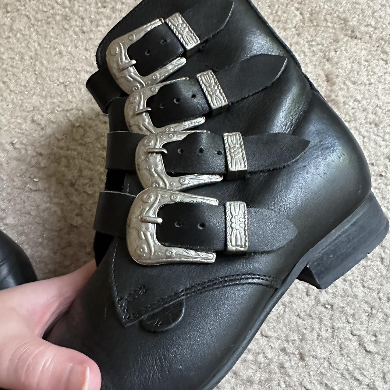 Underground Peck Winklepickers worn once. Quickly... - Depop