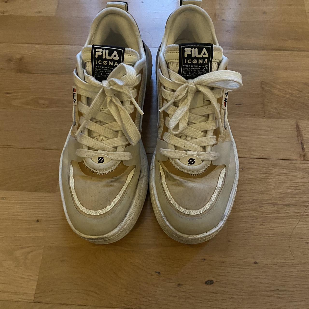 Fila Women's Cream and Gold Trainers | Depop