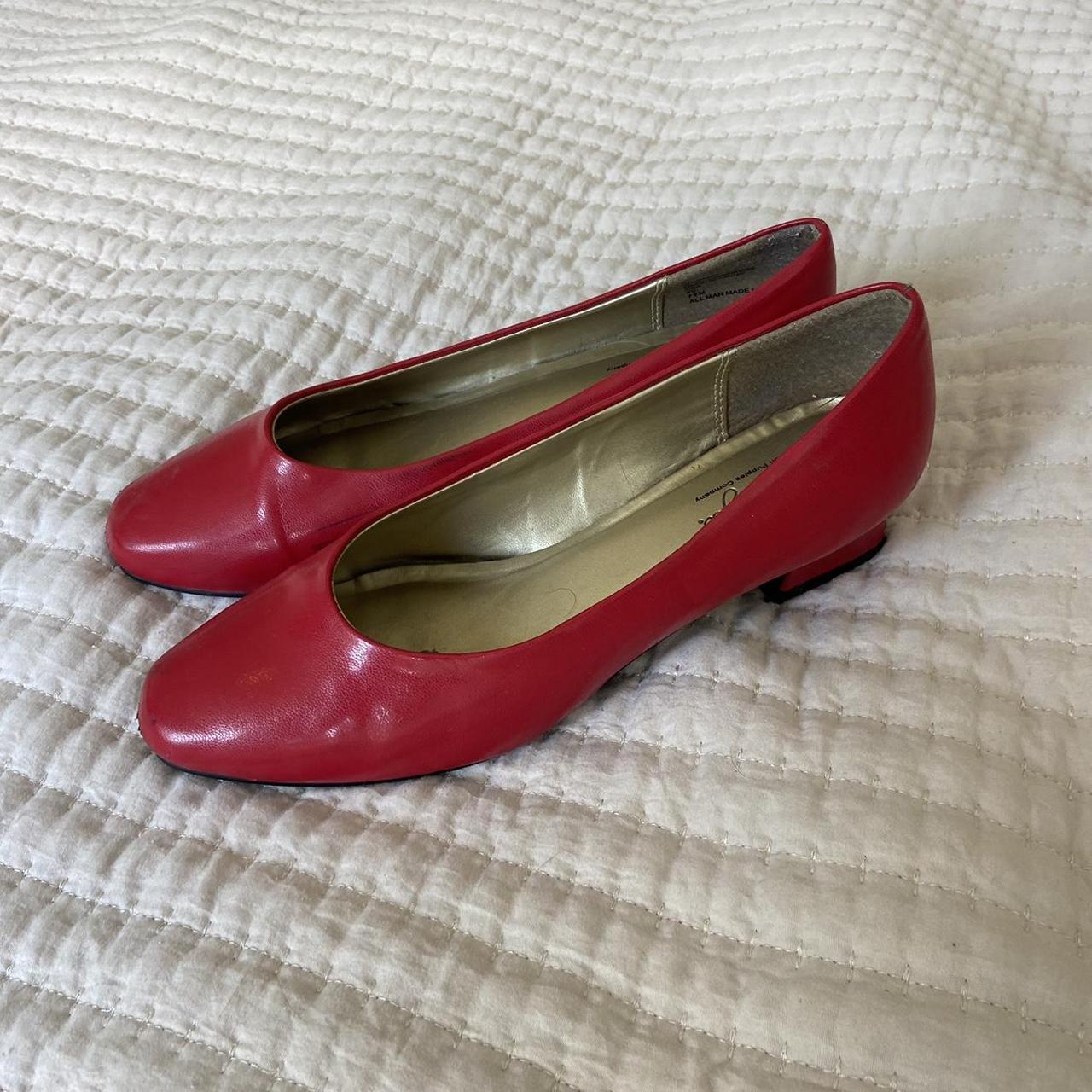 Adorable red little shoes, kitten heels. Perfect... - Depop