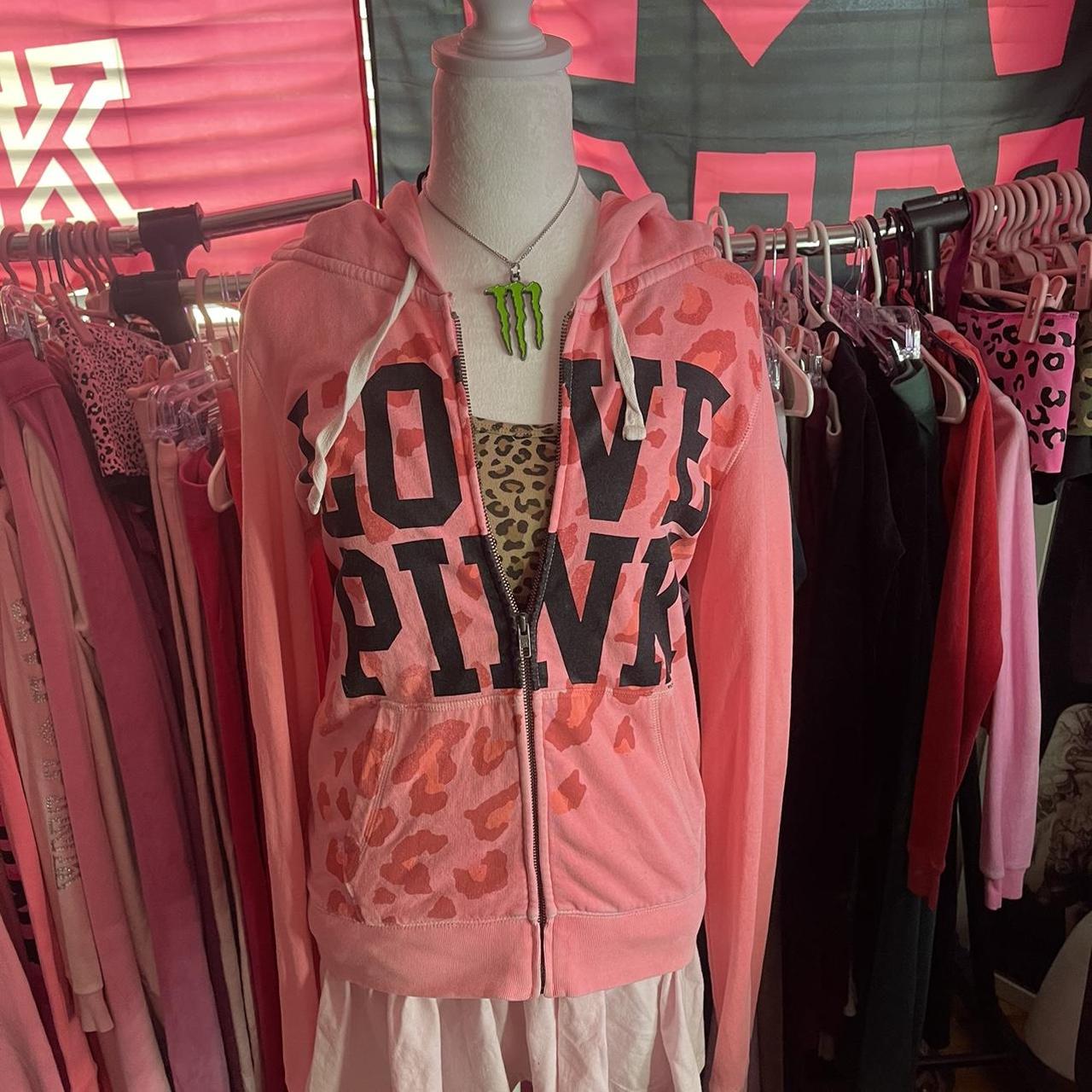 VINTAGE EARLY 2000 VICTORIA’S SECRET PINK CHEETAH... - Depop