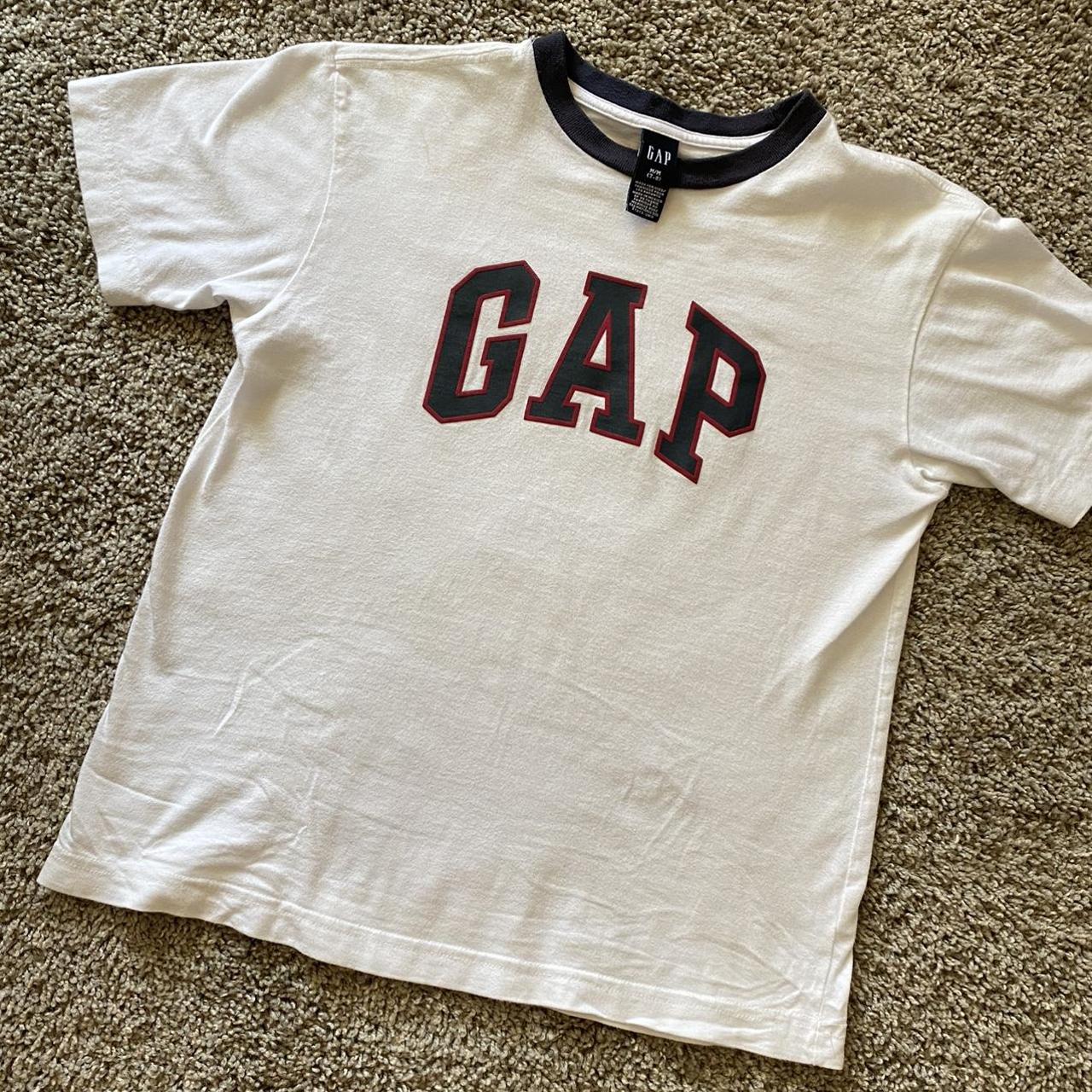 Vintage Gap Baby Tee 2001 Gap Tee Fits... - Depop