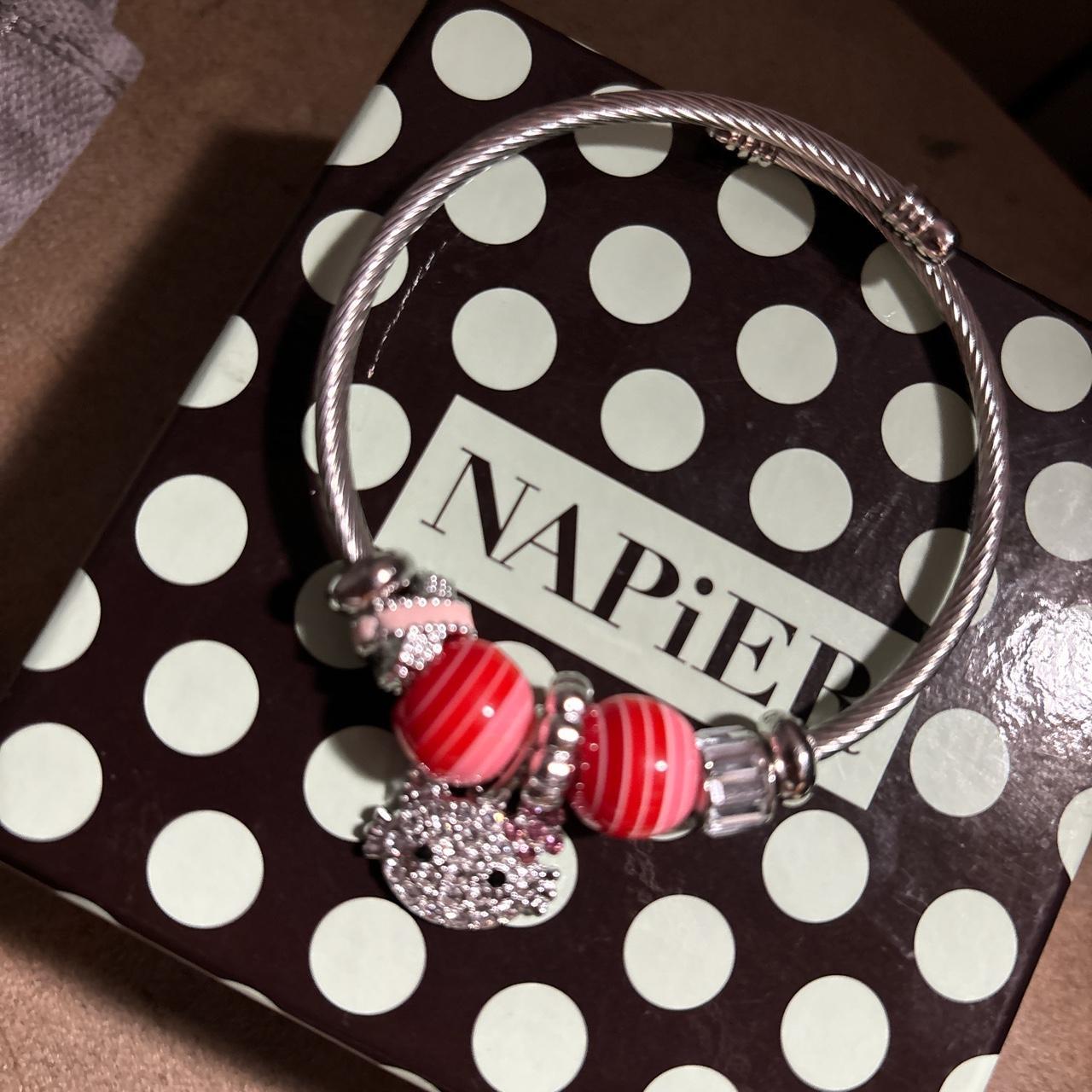 hello kitty dangle bracelet BRAND NEW - Depop