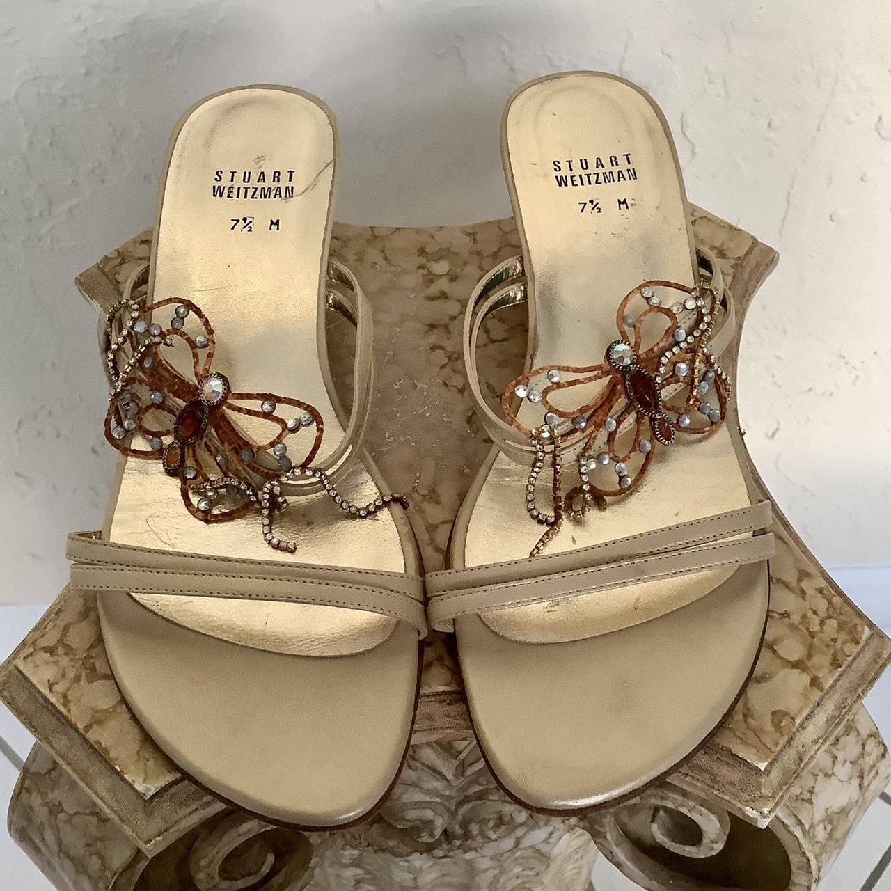 Vintage Stuart Weitzman Butterfly 🦋 gold kitten... - Depop