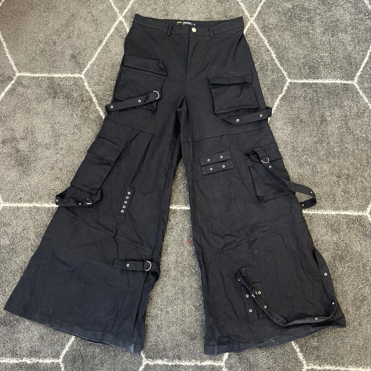 Trip pants by Finesse Size L fits Men’s Medium... - Depop