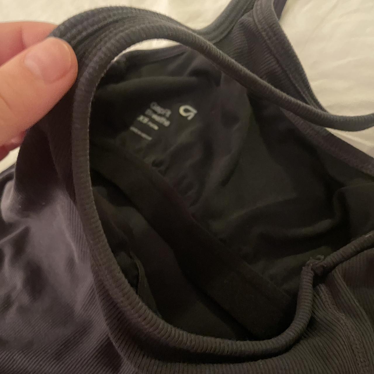 GapFit workout tank Ribbed material Size xs... - Depop