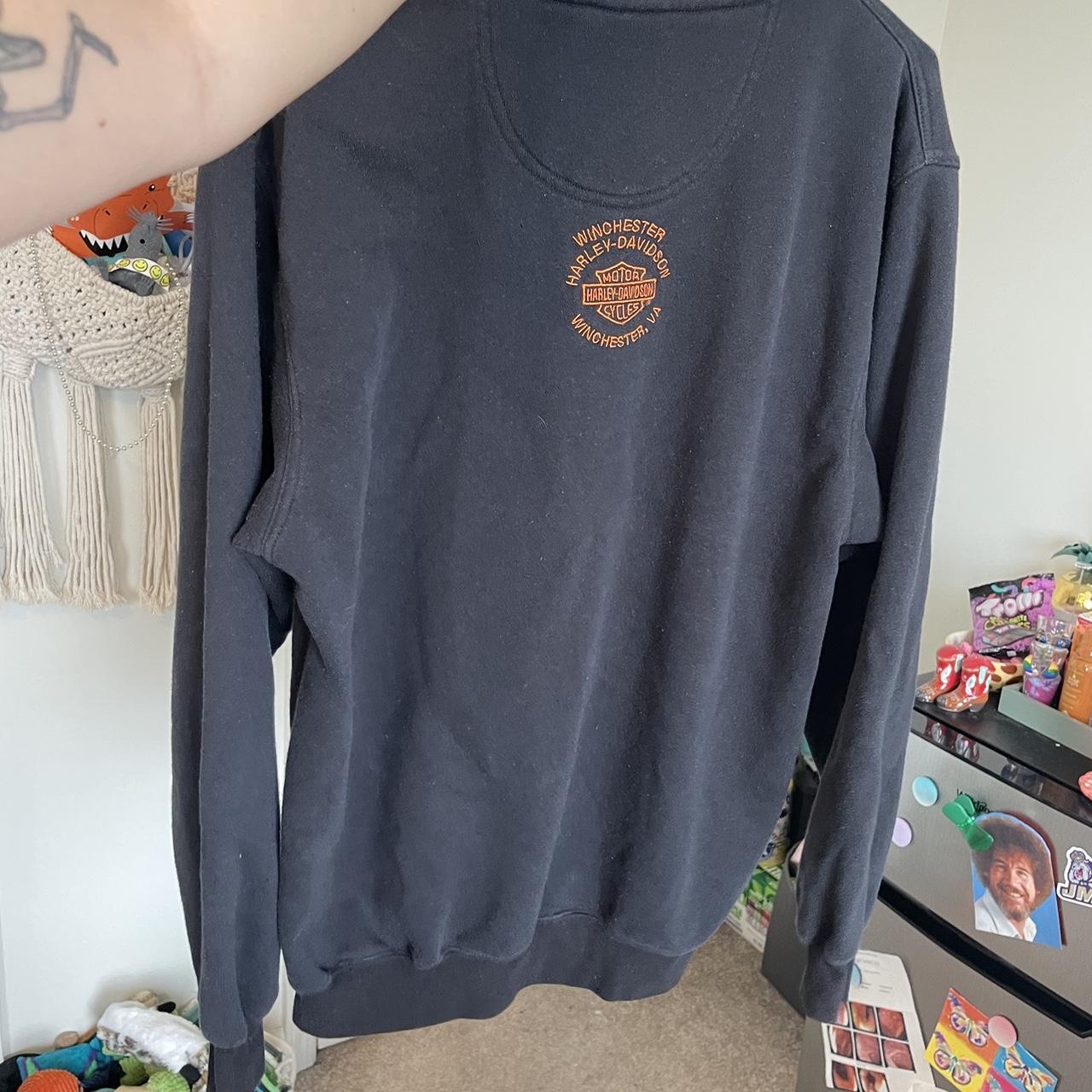 harley davidson crewneck no size but i would say... - Depop