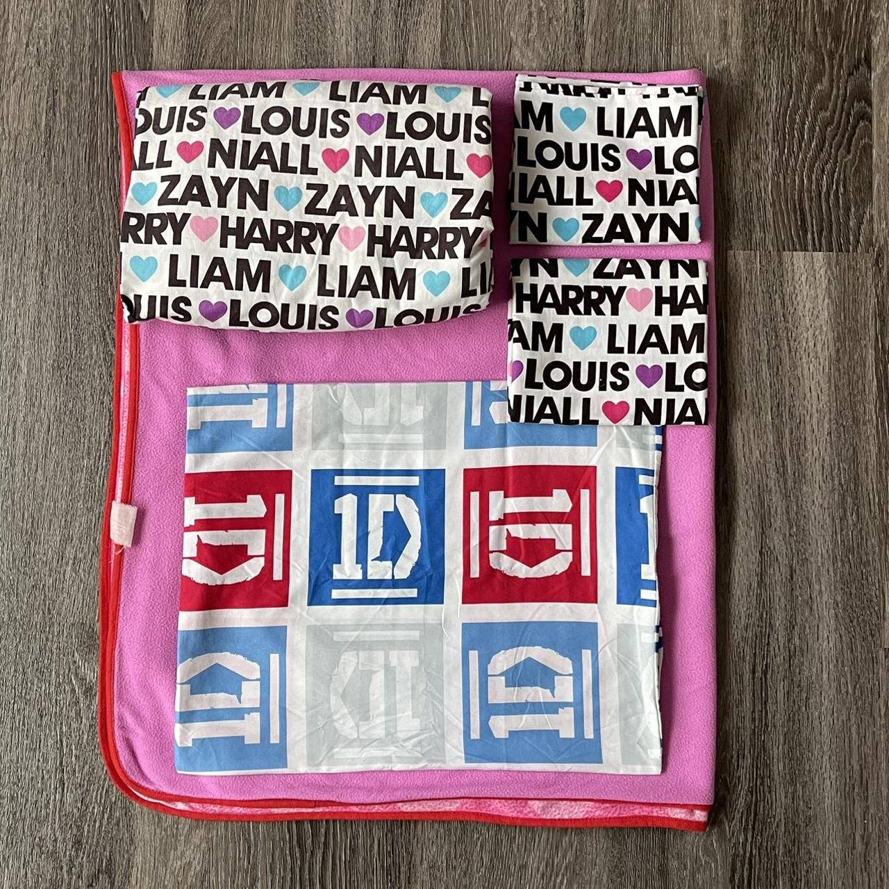 One direction blanket and bedding - Blanket is... - Depop