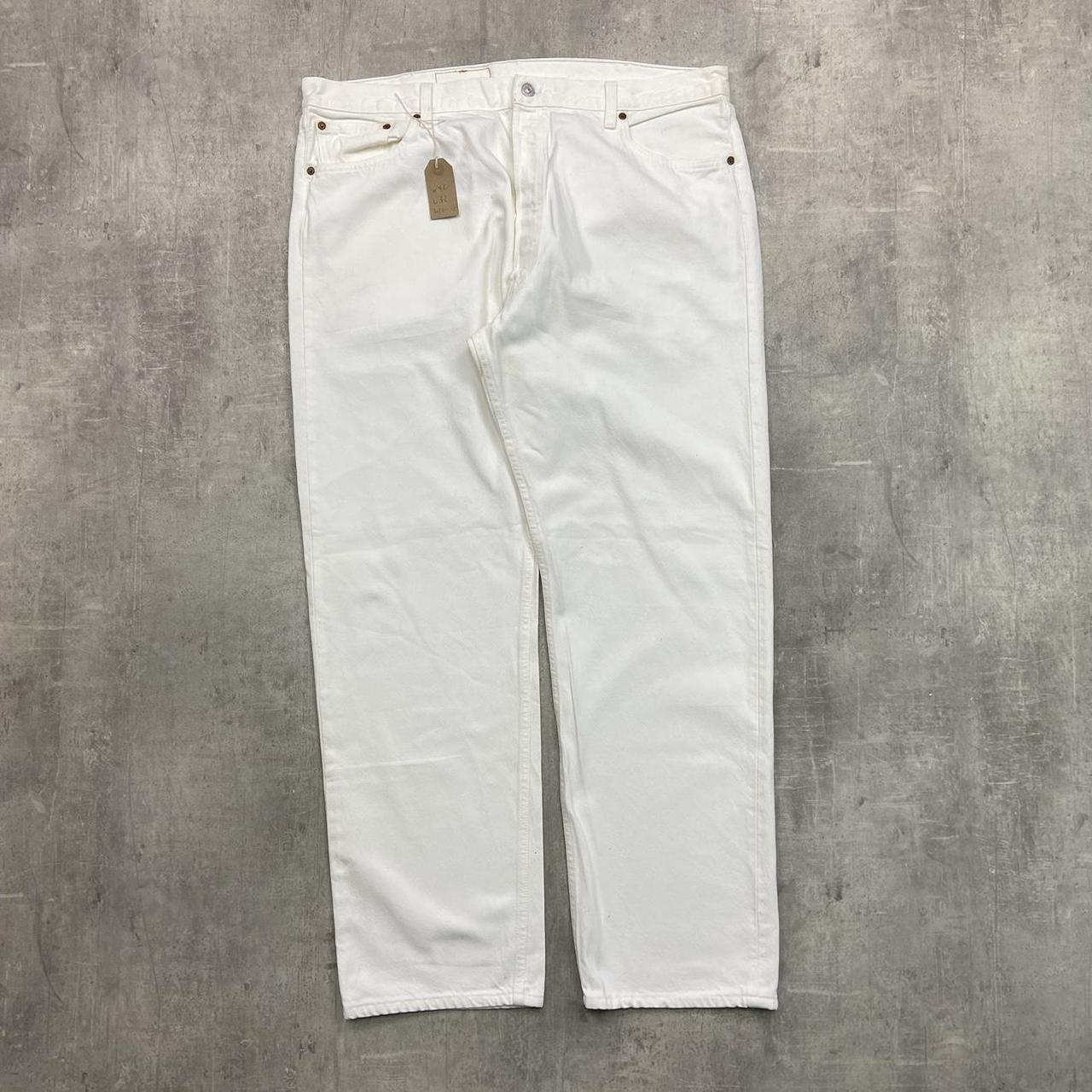 Levi's Men's White Jeans | Depop