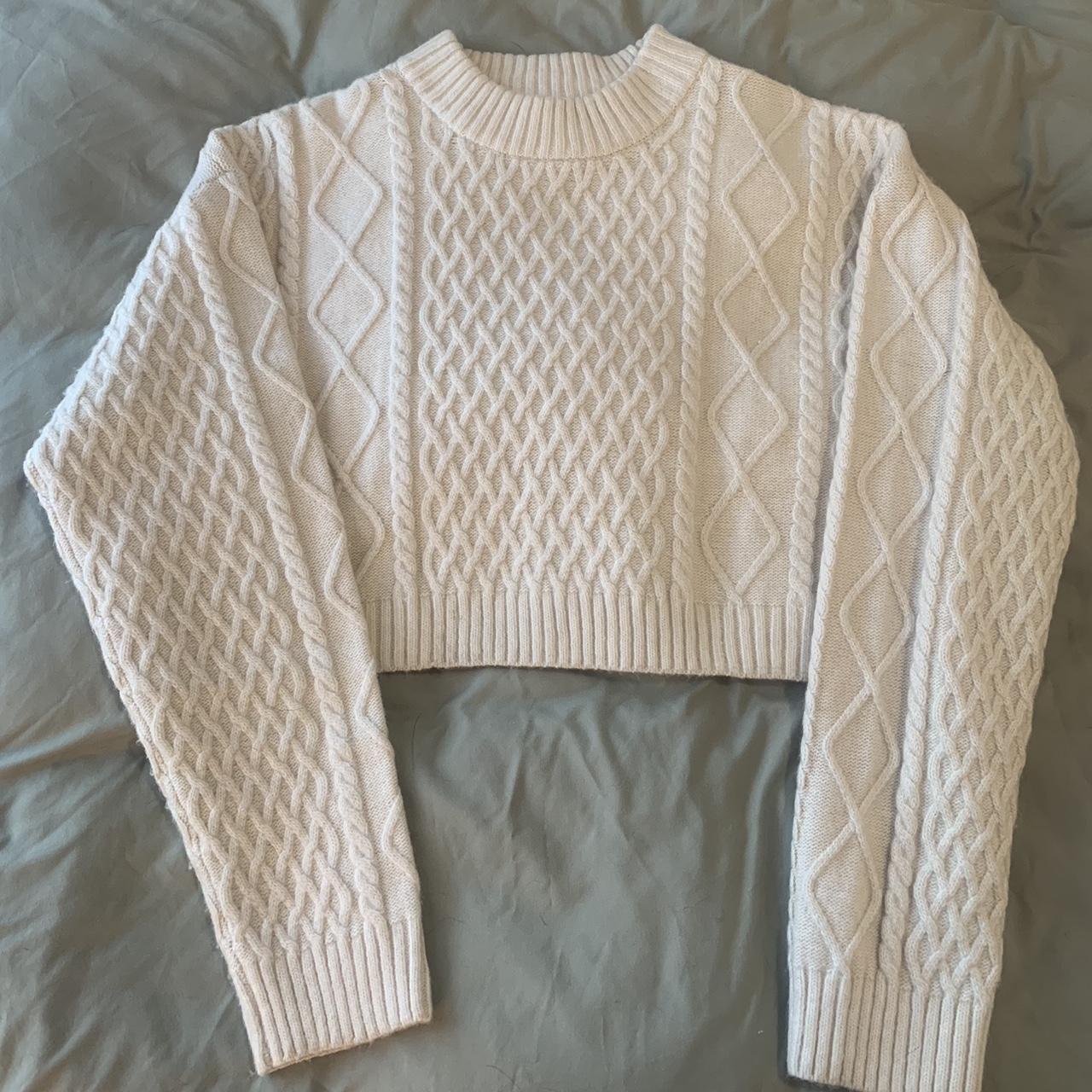 H&M Cream white super soft no itch sweater Worn... - Depop