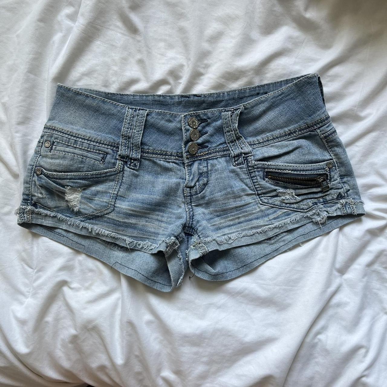y2k denim three button short shorts with zipper... - Depop