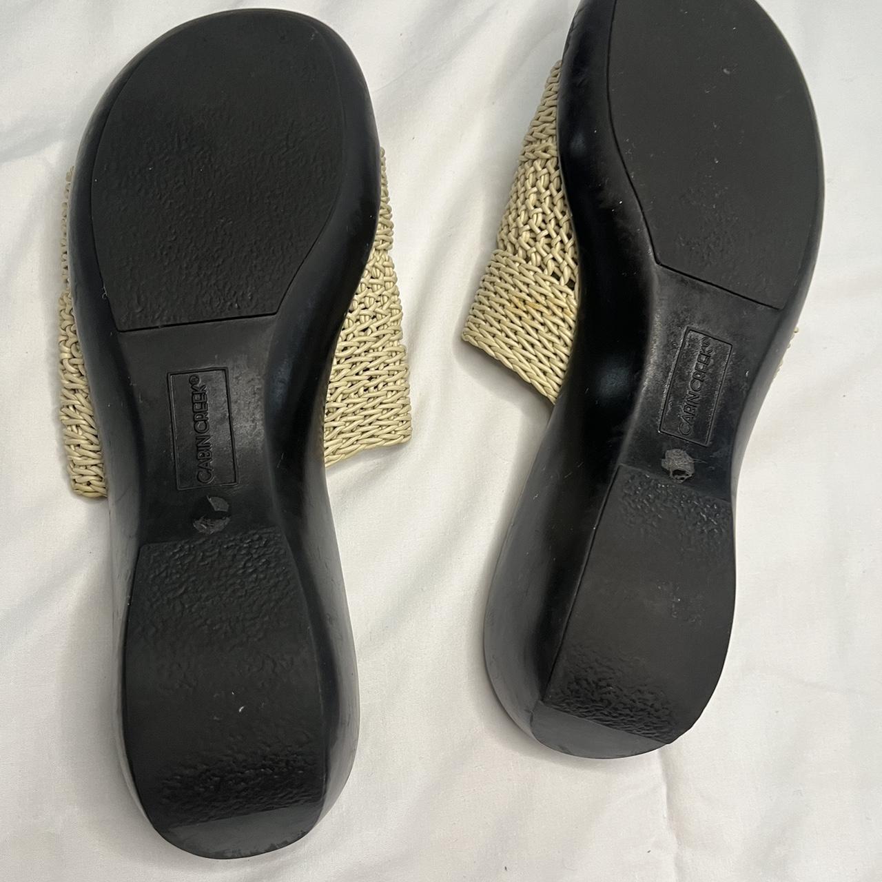 Cherokee Women's Cream Slides | Depop