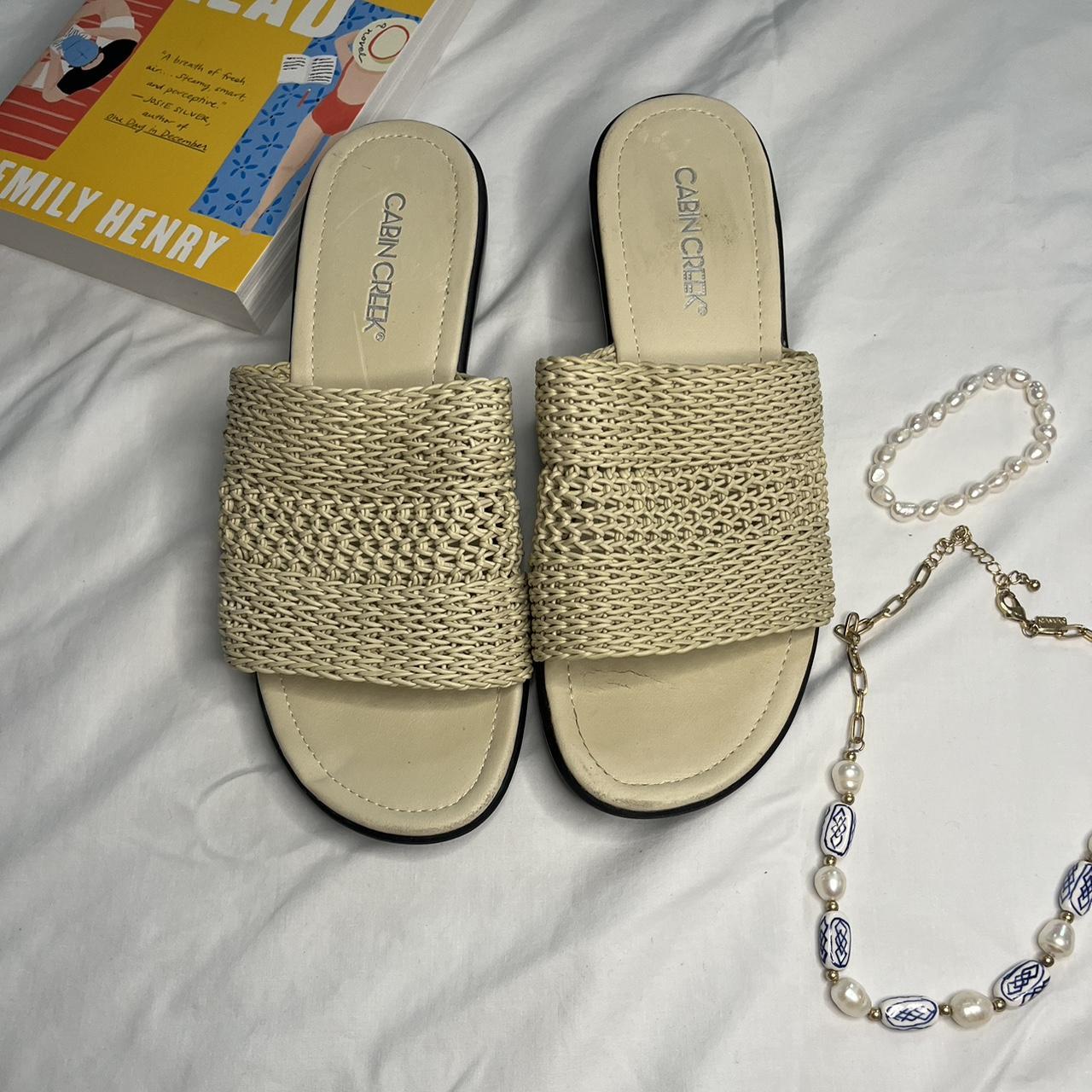 Cherokee Women's Cream Slides | Depop