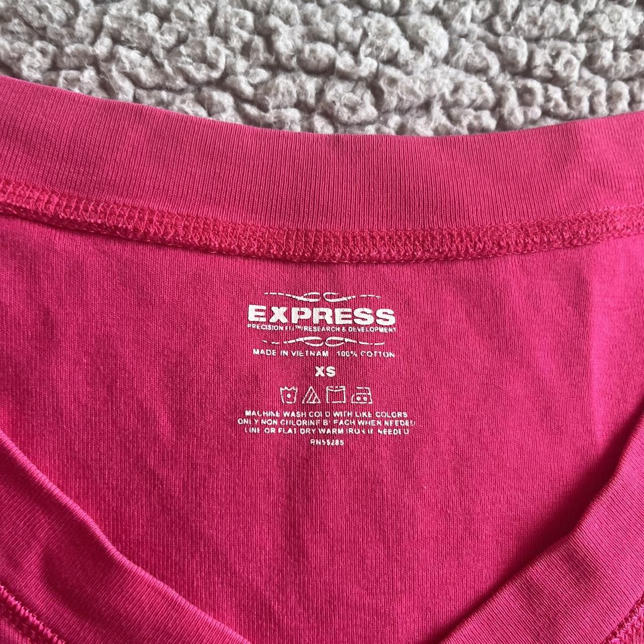 Express Women's T-shirt | Depop