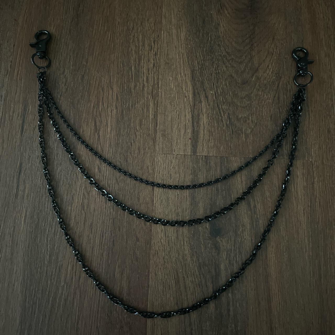 black glistening chain belt loop attachment... - Depop