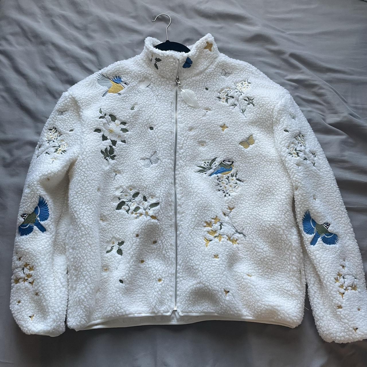 Yitai embroidered Sherpa jacket fleece, brand new... - Depop
