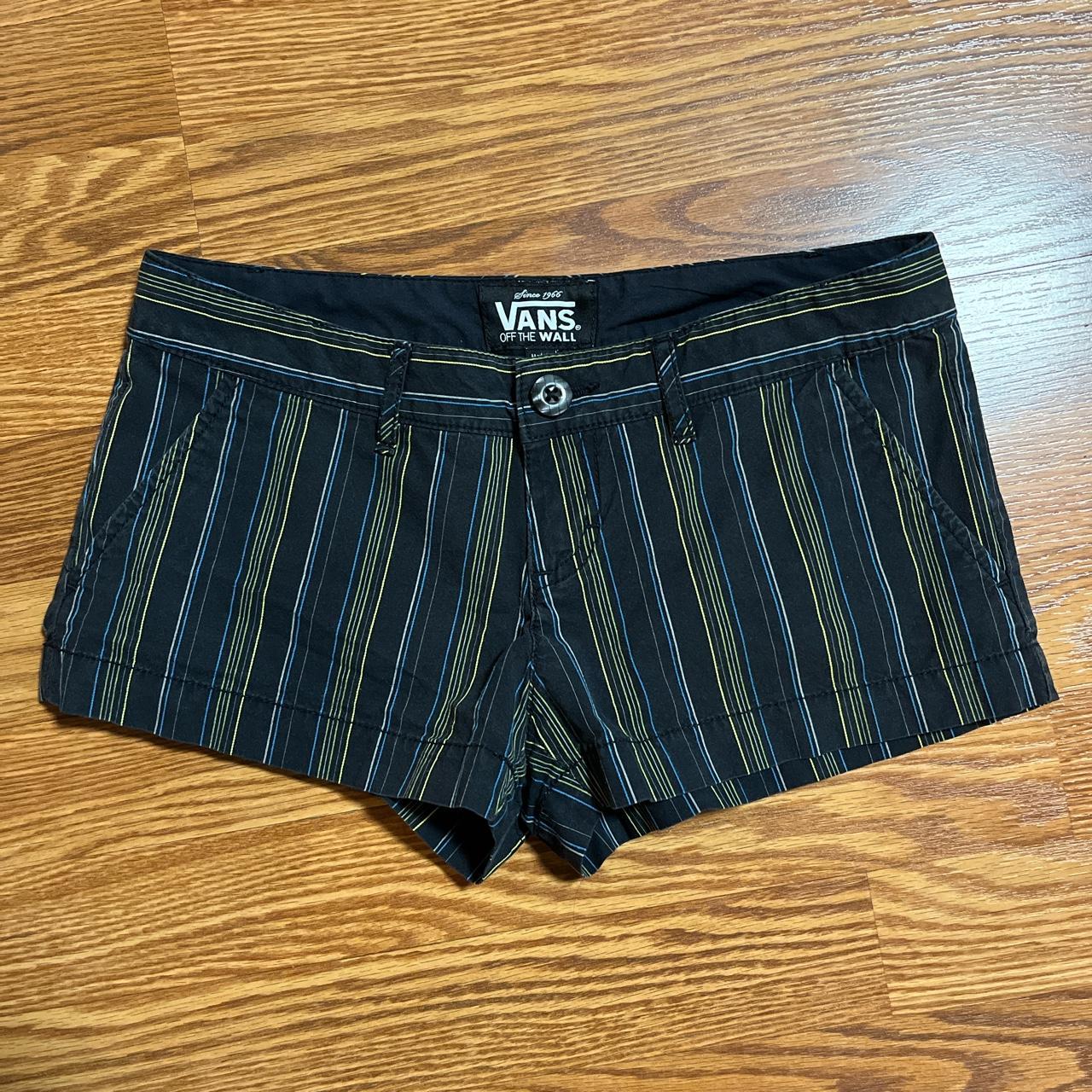 super cool 2009 vans off the wall mini shorts! they... - Depop