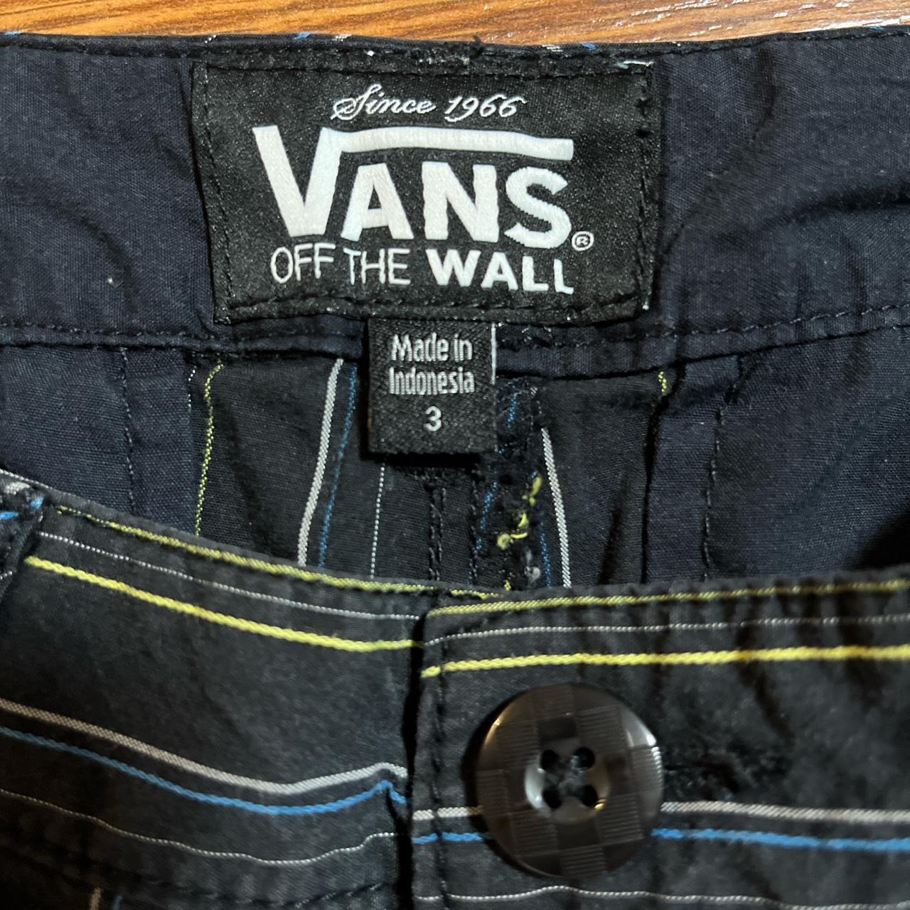 super cool 2009 vans off the wall mini shorts! they... - Depop