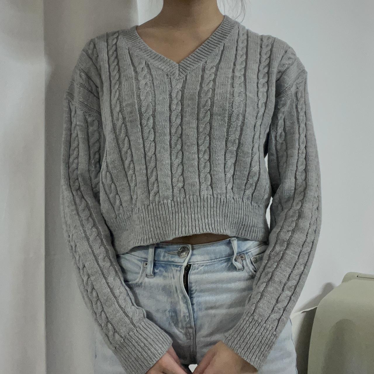 Women's Grey Jumper | Depop