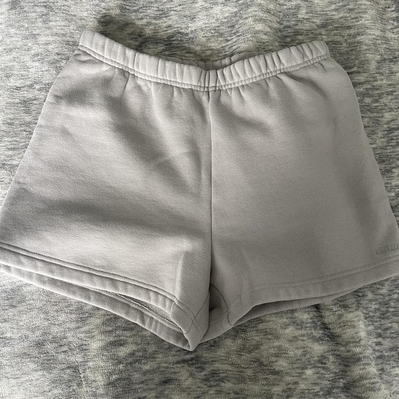 Aritzia Cozy Fleece Sweat shorts Size- XS Color- Ashen - Depop