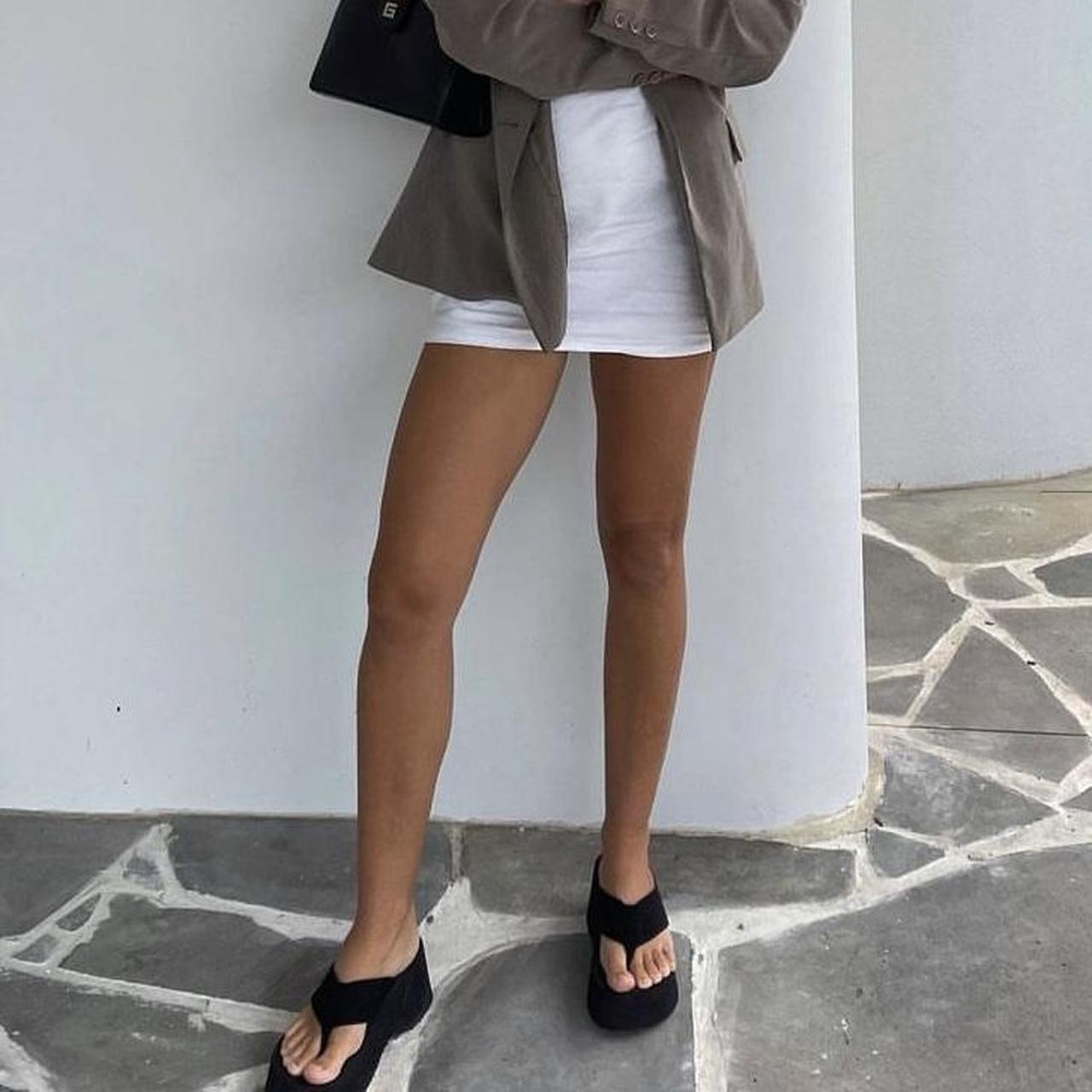 Itno platform thong slides Would fit a 7-8 Strap... - Depop