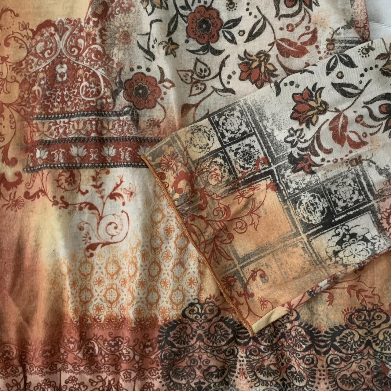 90s does 70s Boho Earthcore festival paisley floral... - Depop