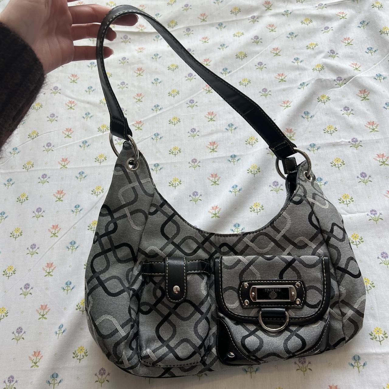Y2k shoulder bag Total Length includes the strap:... - Depop