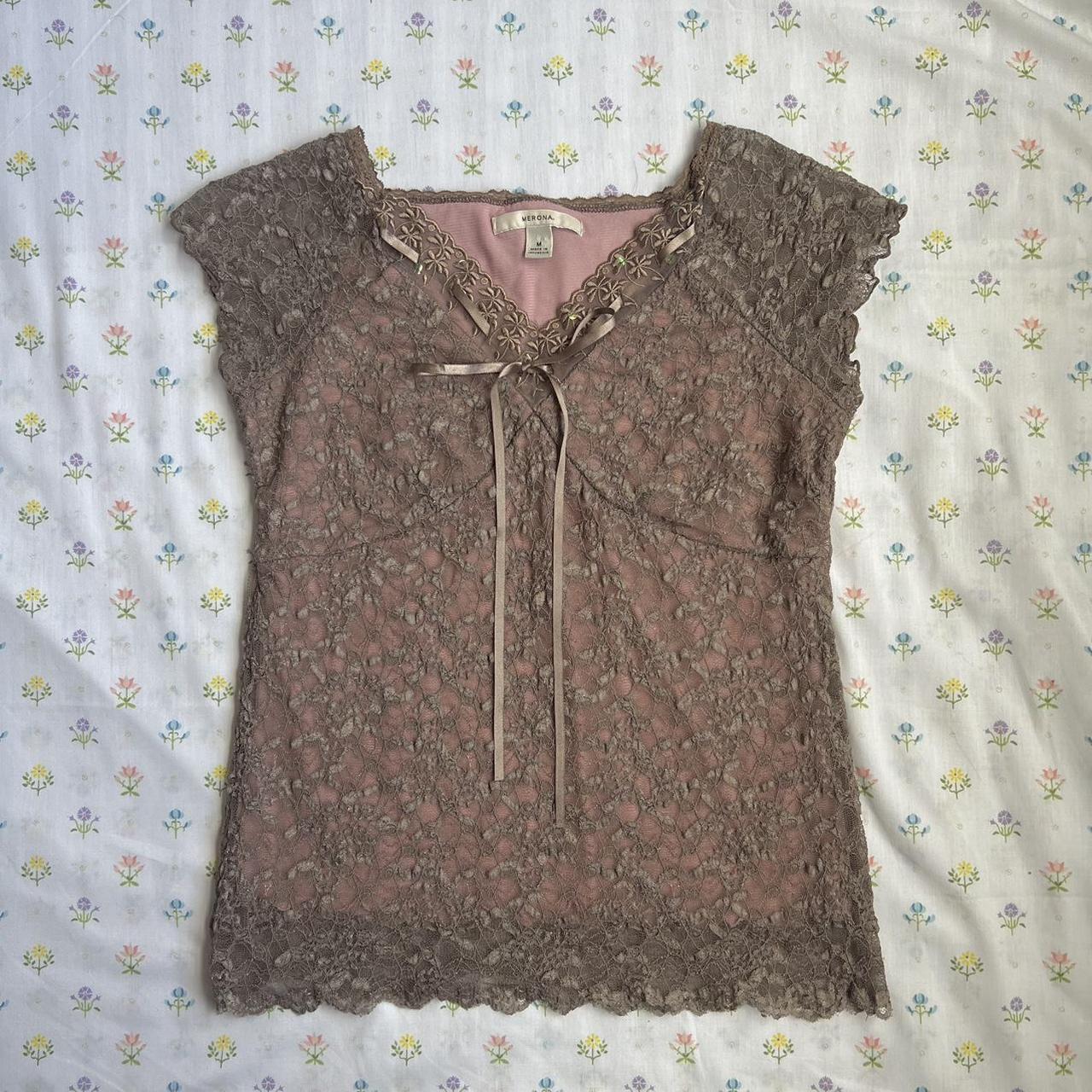 2000s lace top Mauve rose lace with a pink layer... - Depop