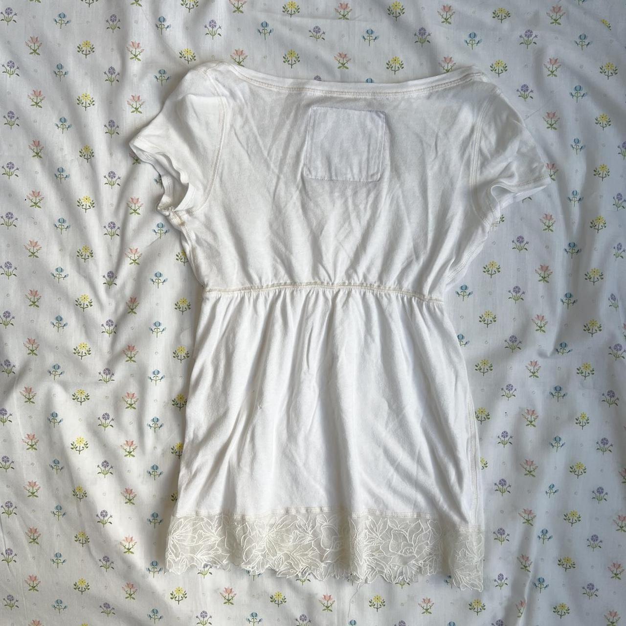 2000s Abercrombie and Fitch babydoll top Flaws: 3... - Depop