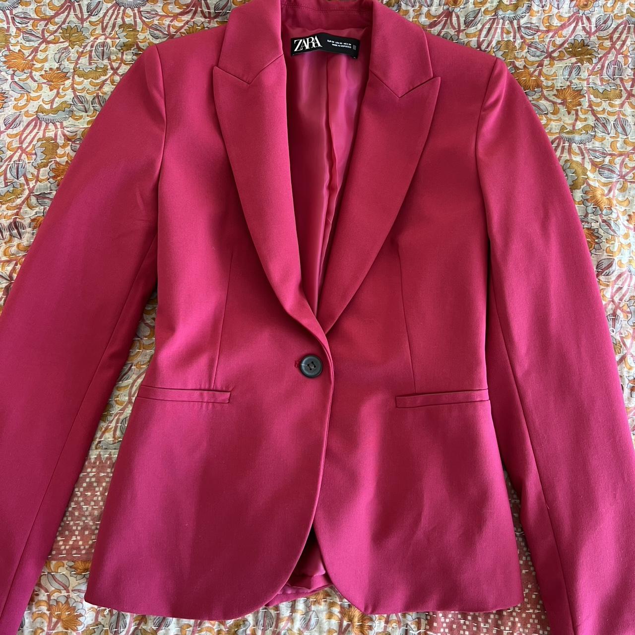 Hot pink Zara blazer with shoulder pads Size 2 | Depop