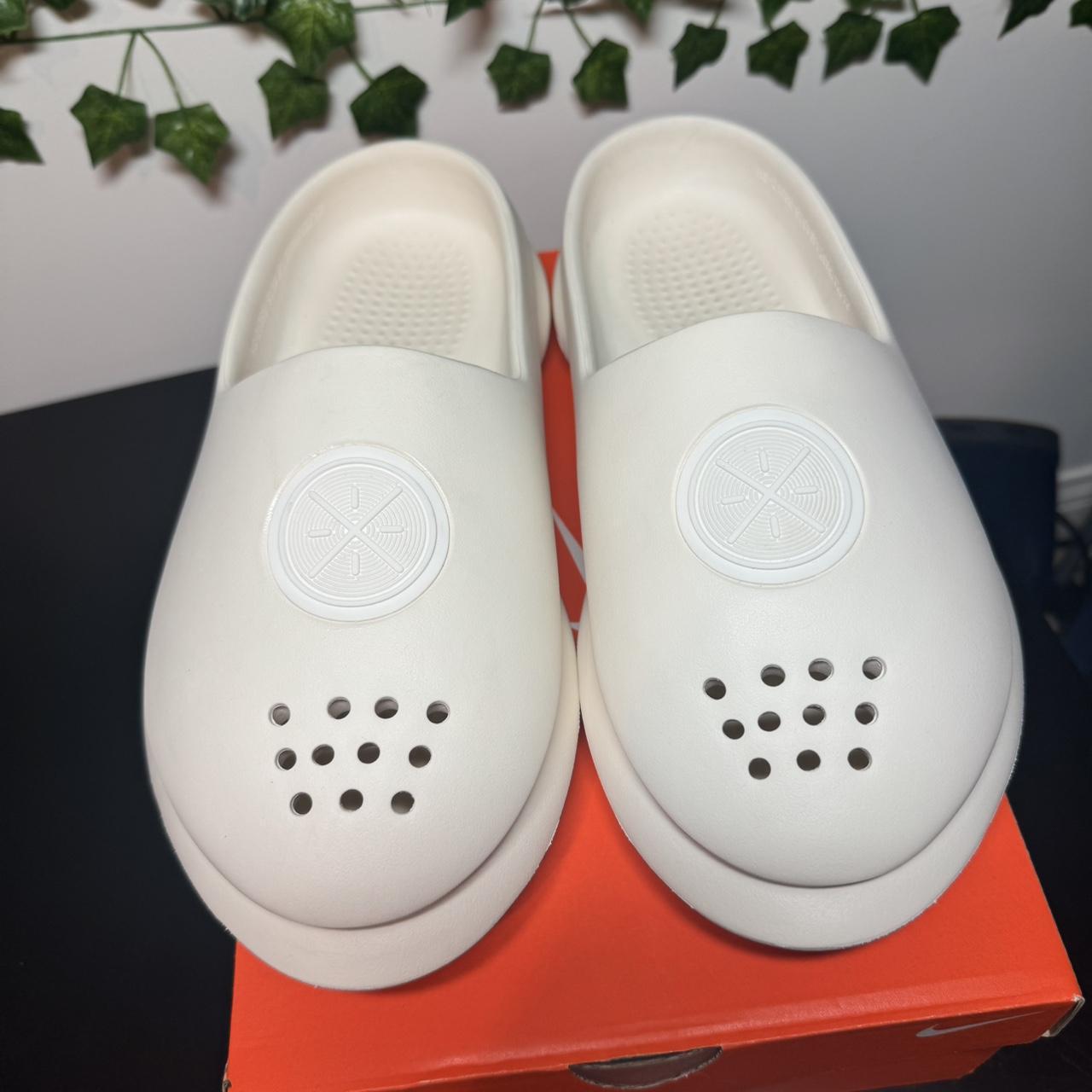 Li Ning Way of Wade Slides (I honestly have no... | Depop