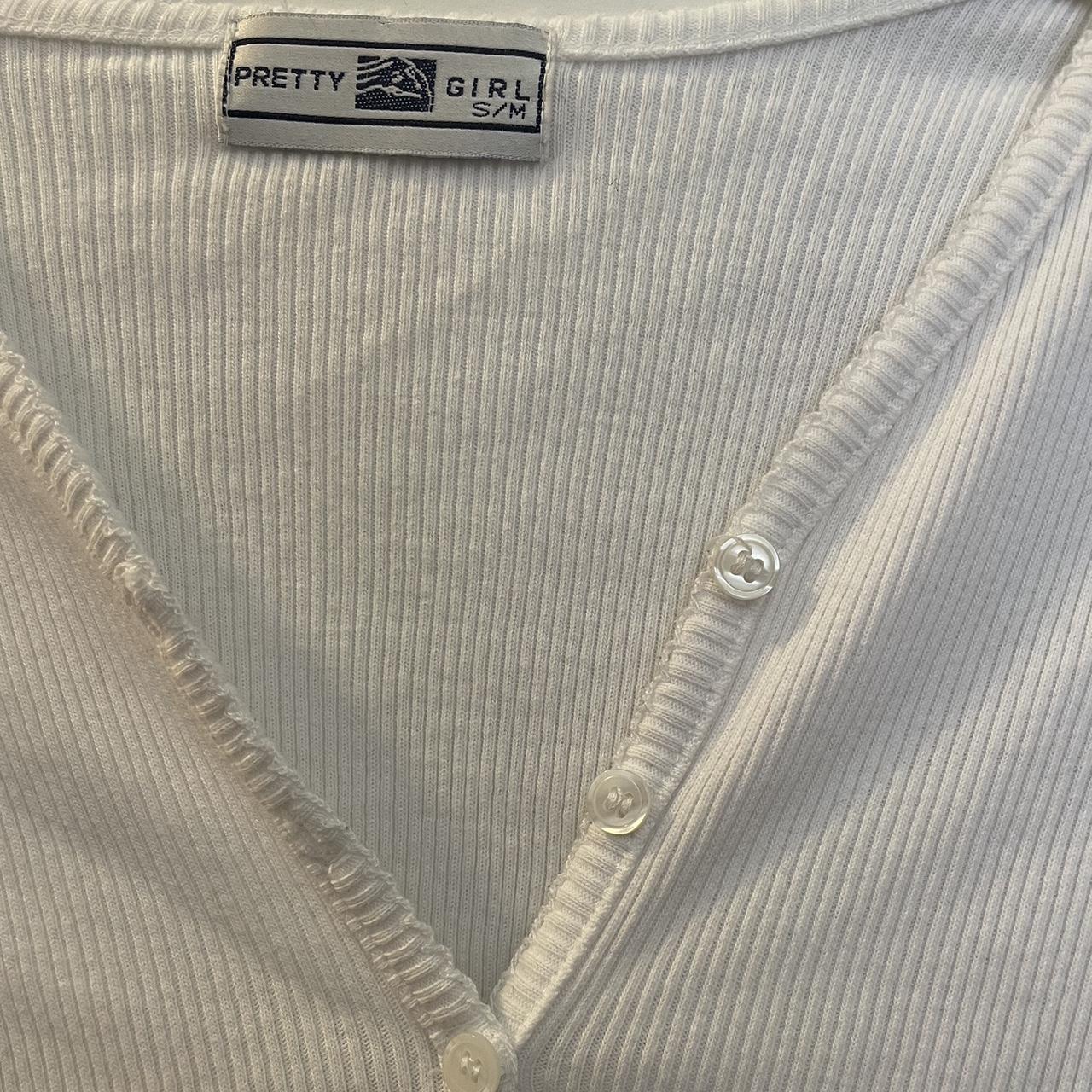 Cute white button up No flaws Size... - Depop