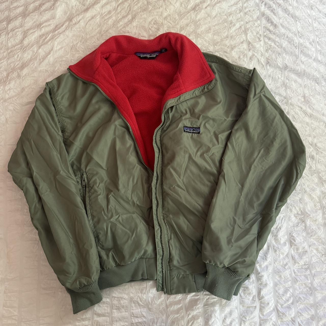 Vintage Patagonia bomber jacket. Size 10 buys fits... - Depop