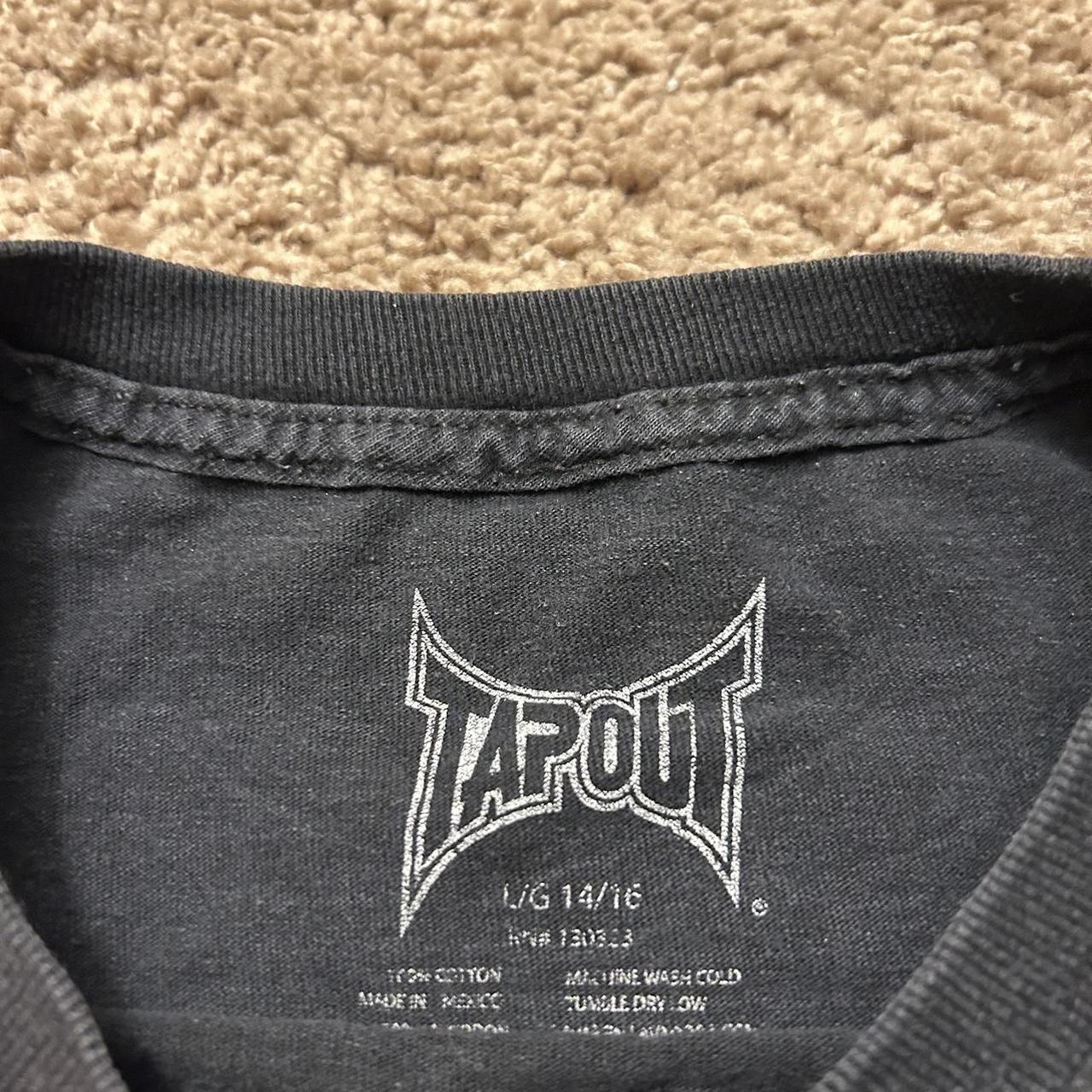 Vintage Y2K Tapout T shirt Youth Large - 17x22-... - Depop