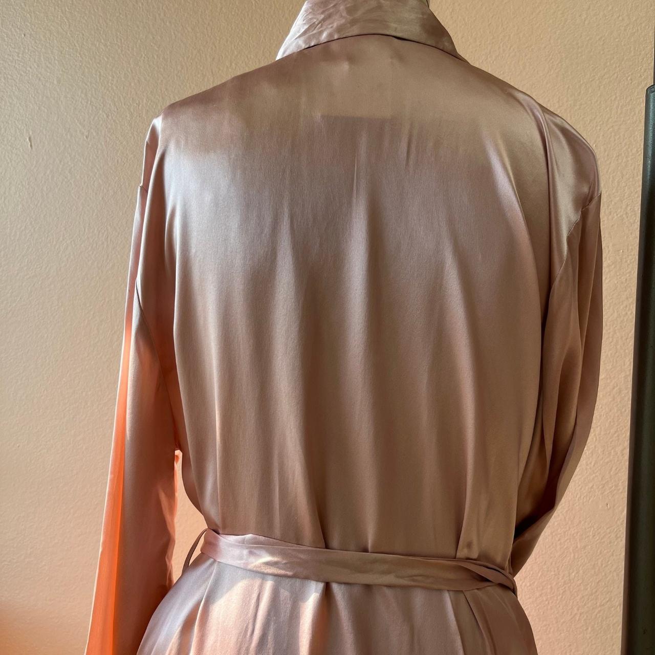 PINK SILK ROBE Vintage mauve pink collared robe.... - Depop