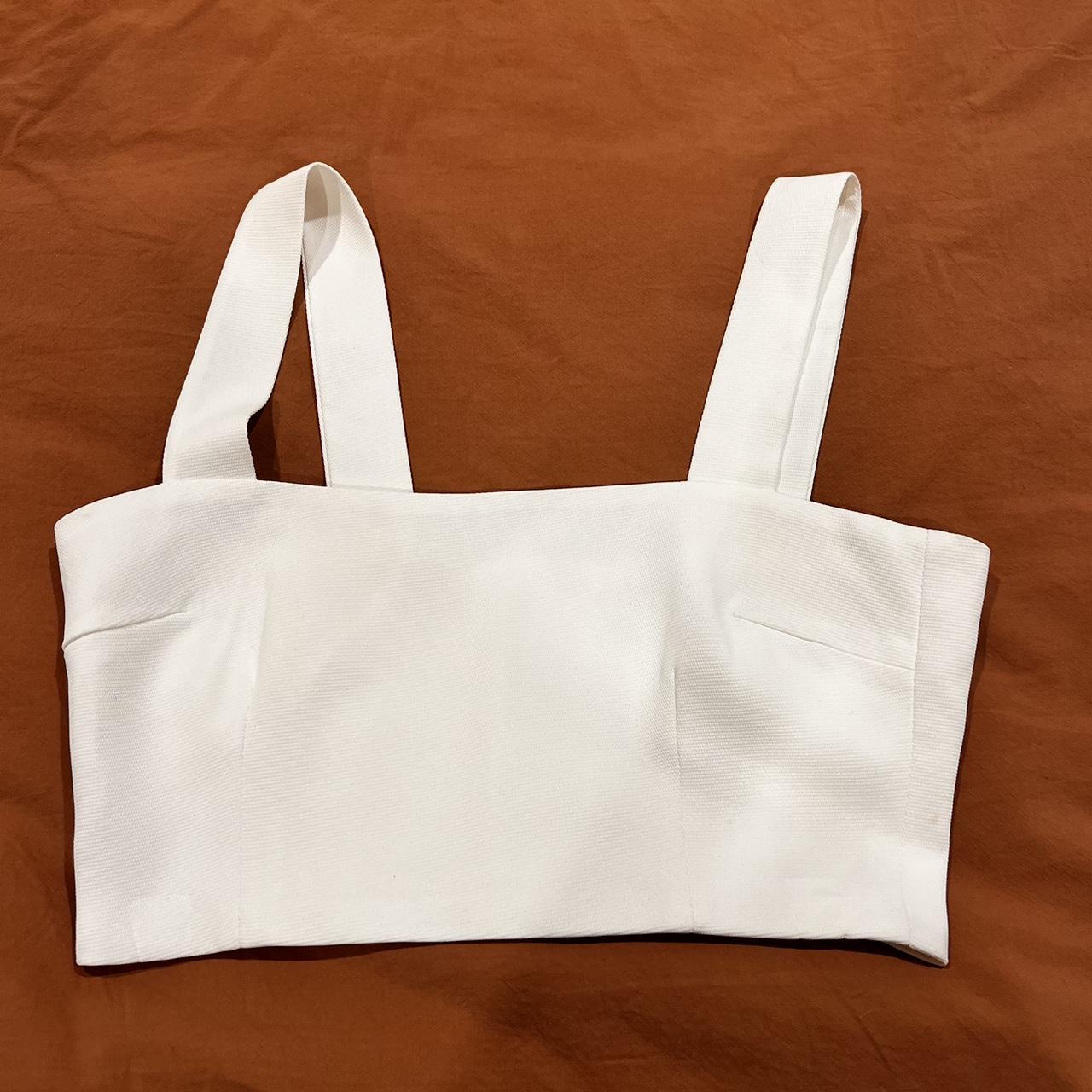 Bardot white crop top (zip back) Size 8 FREE SHIPPING - Depop