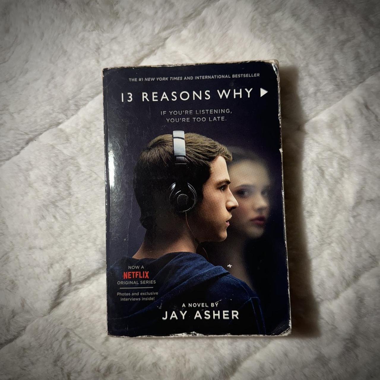 13 reasons why book - Depop