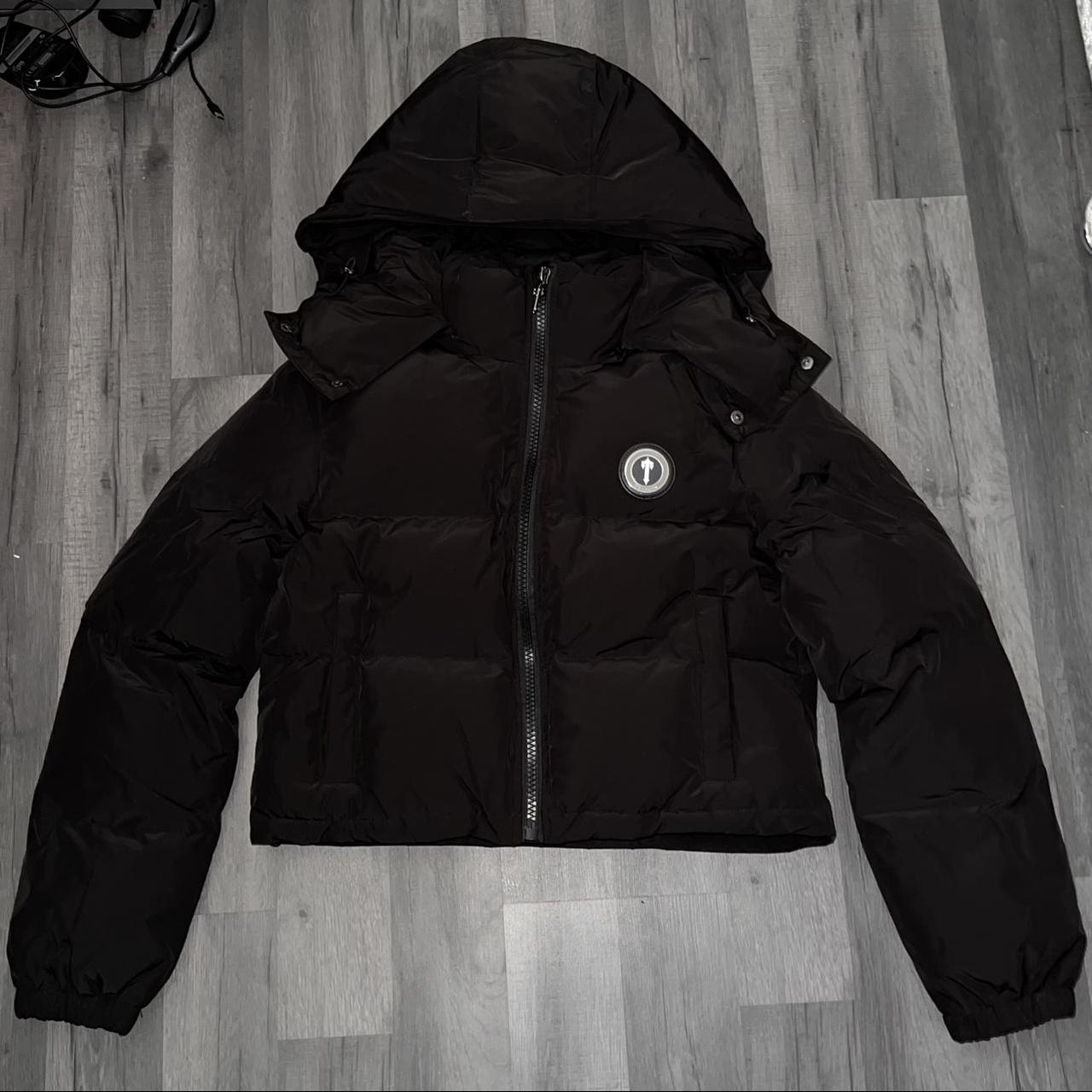 TRAPSTAR WOMENS IRONGATE T PUFFER - Black SEND... - Depop