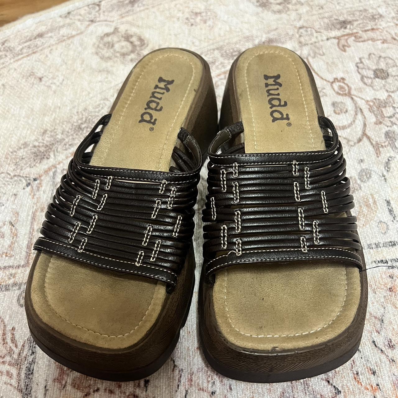 Black & brown leather Mudd platform sandals #y2kfashion - Depop