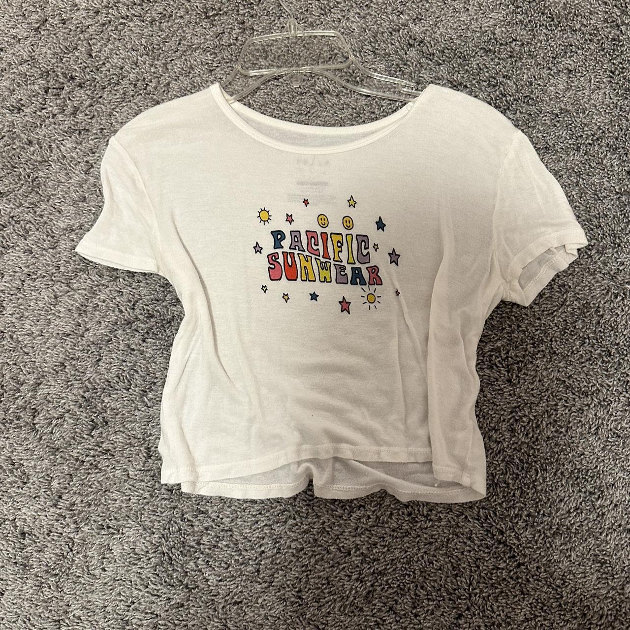PacSun cropped graphic tee! Very lightweight great... - Depop