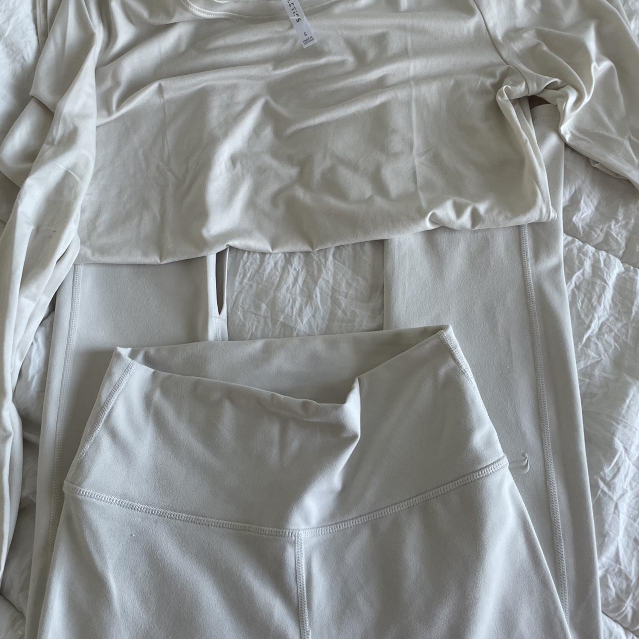 Fabletics matching set never worn Comes with wide... | Depop