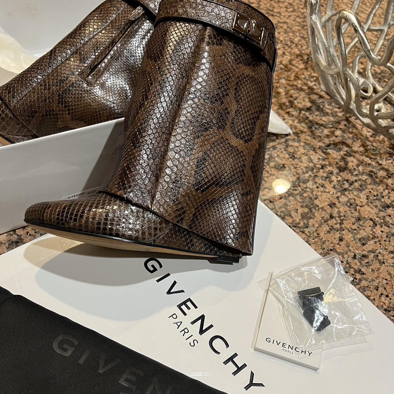 Givenchy shark locks python snake boots Size: 6 and... - Depop Givenchy shark locks python snake boots Size: 6 and... - Depop