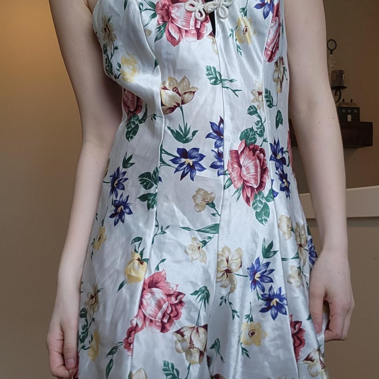 Beautiful Floral Silk Romper From Cacique Lingeri E Depop