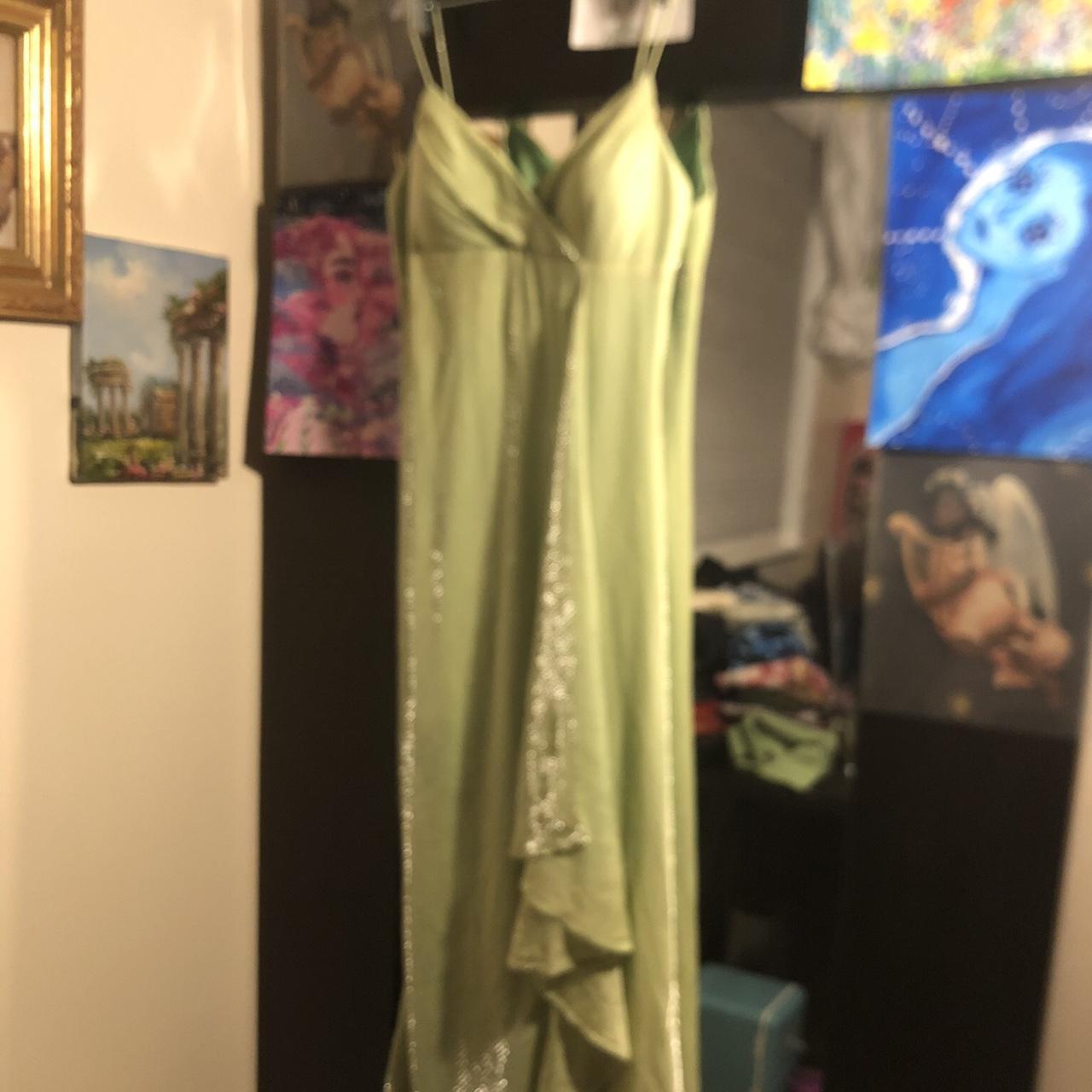 Earthy Green Gown🌿💚🐛 • Size Small •The dress is 60... - Depop